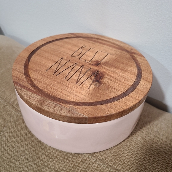 Rae Dunn | Storage & Organization | Nwot Rae Dunn Best Nana Trinket ...